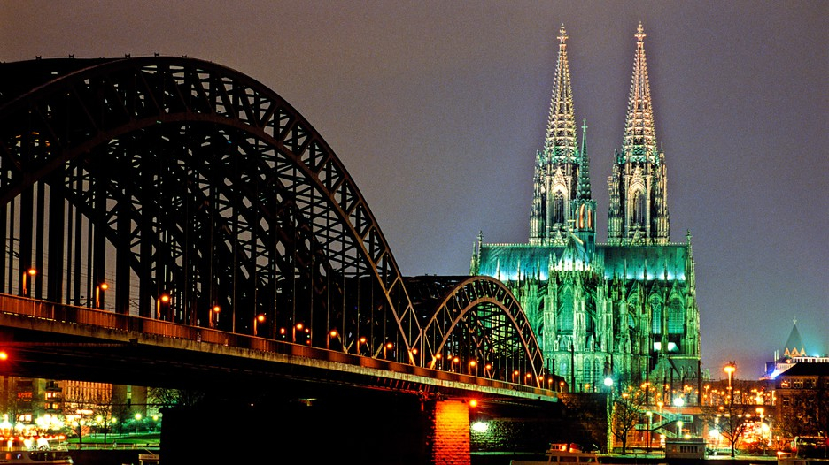 Cologne City Vacation Guide - World Words